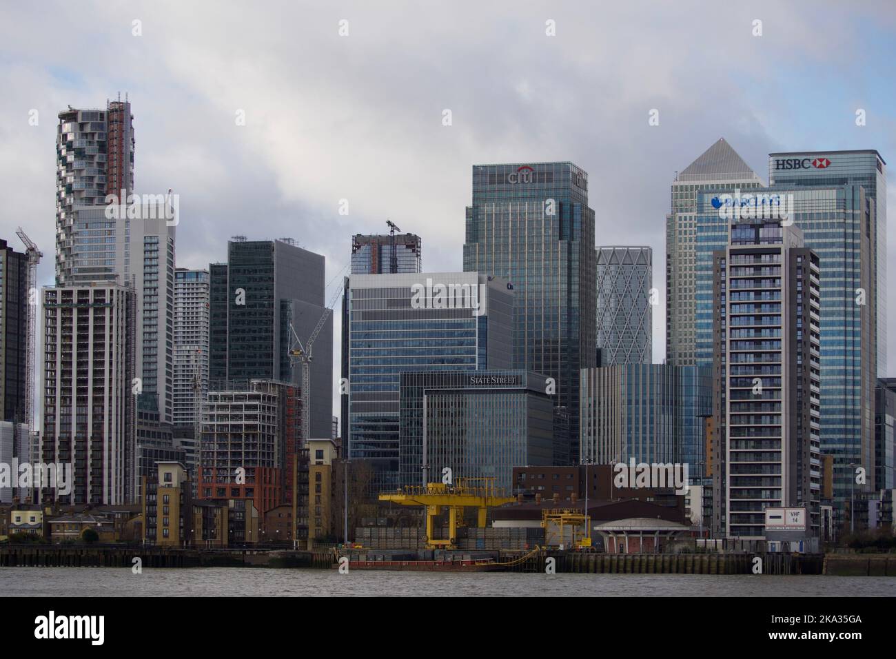 Mufg london hi-res stock photography and images - Alamy