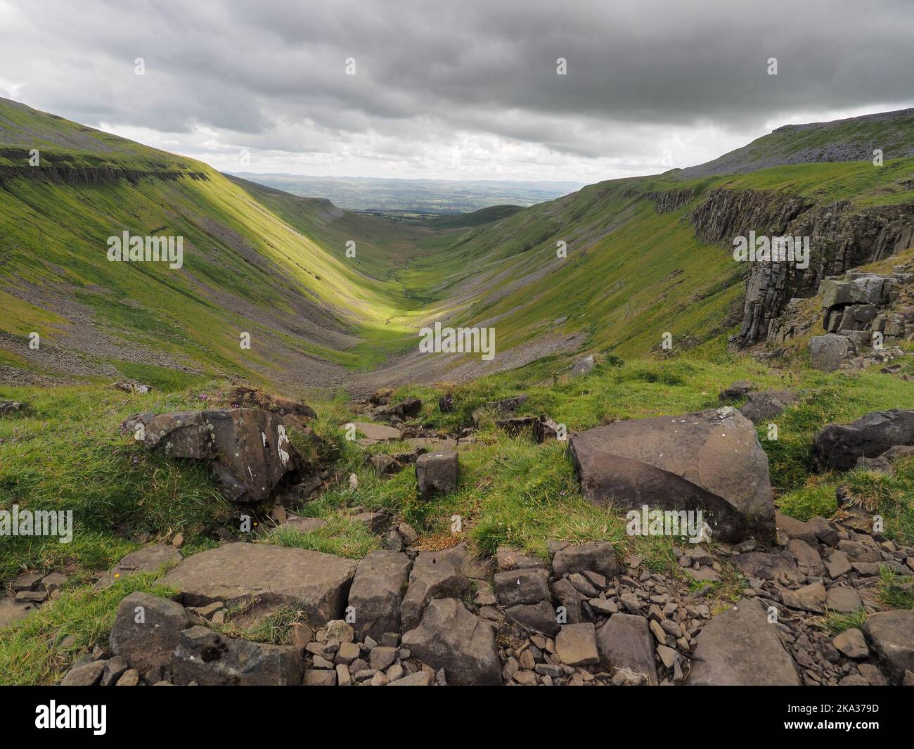 Dramatic view from High Cup Nick of chasm, Eden Valley, North Pennines ...