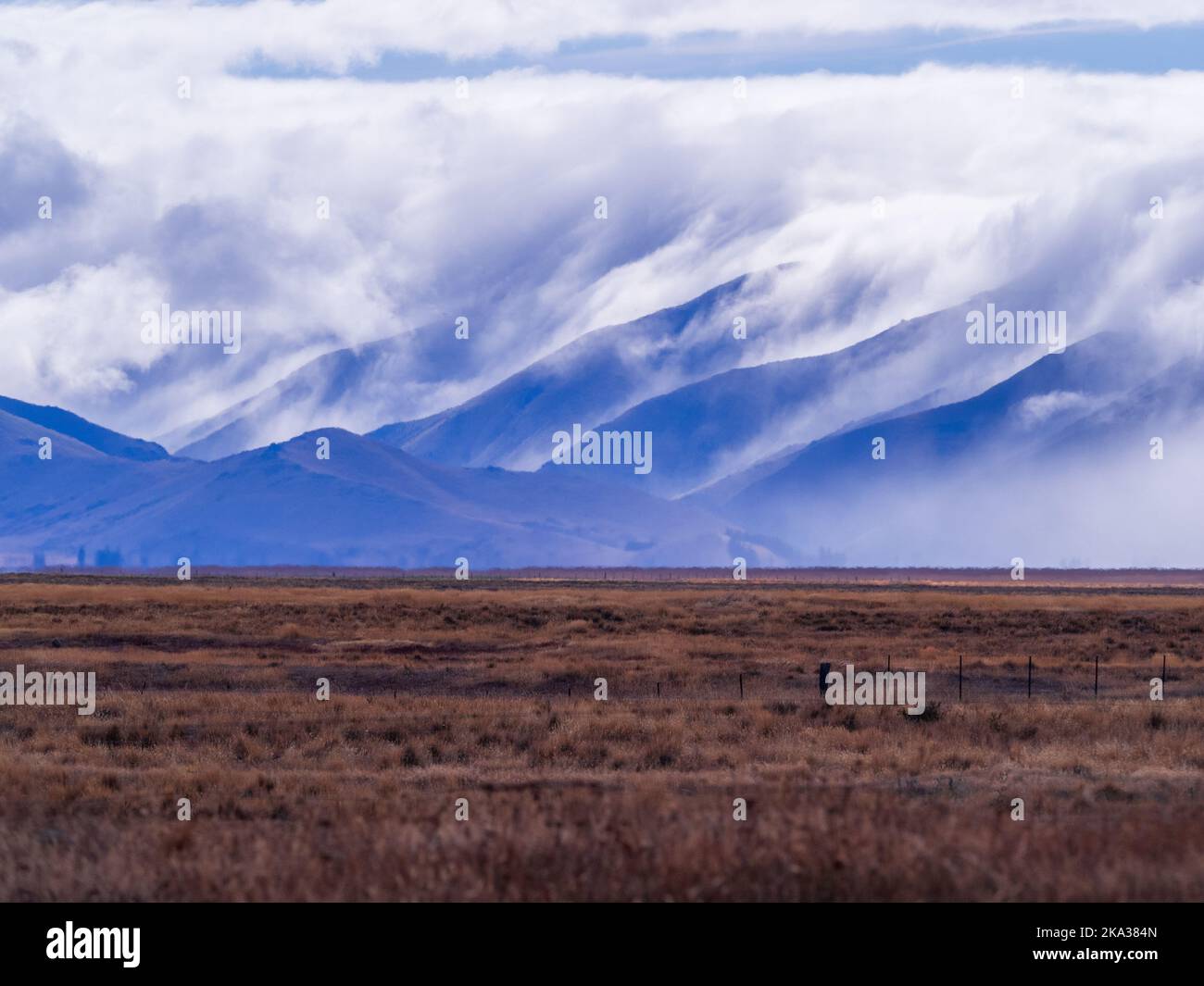 Kirkliston range hi-res stock photography and images - Alamy