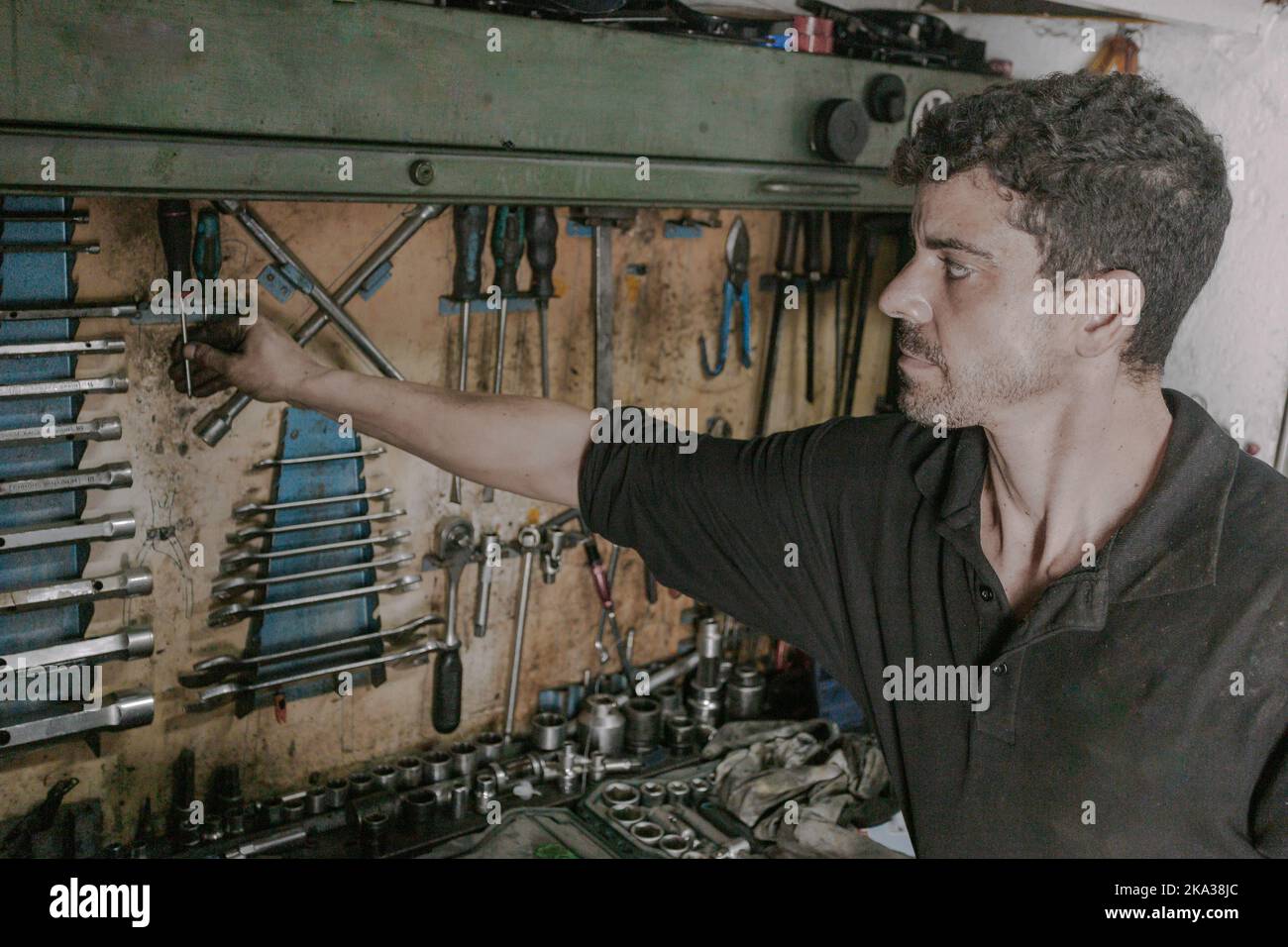 Mechanic workshop hi-res stock photography and images - Alamy