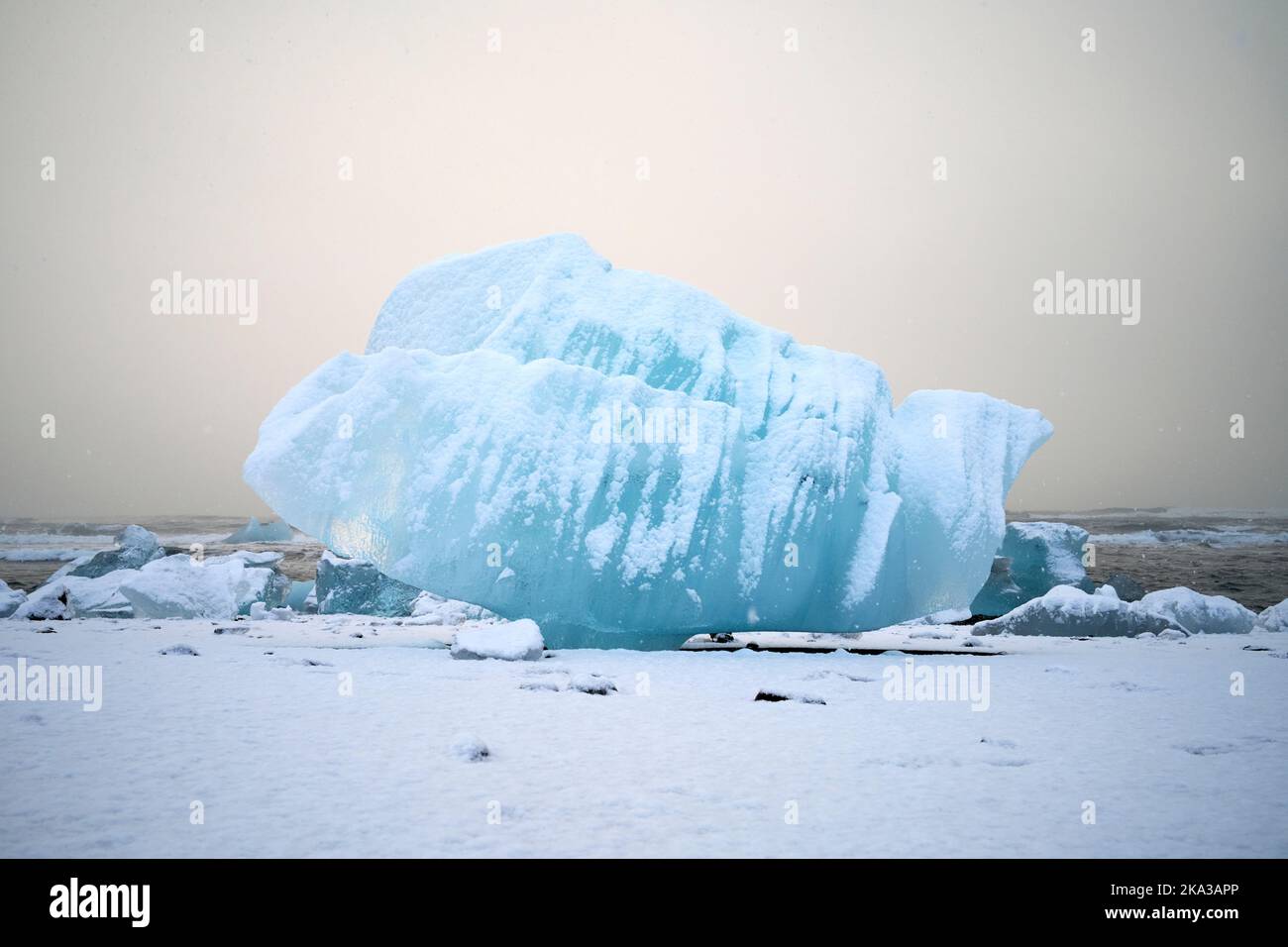 Formation of sea ice hi-res stock photography and images - Alamy