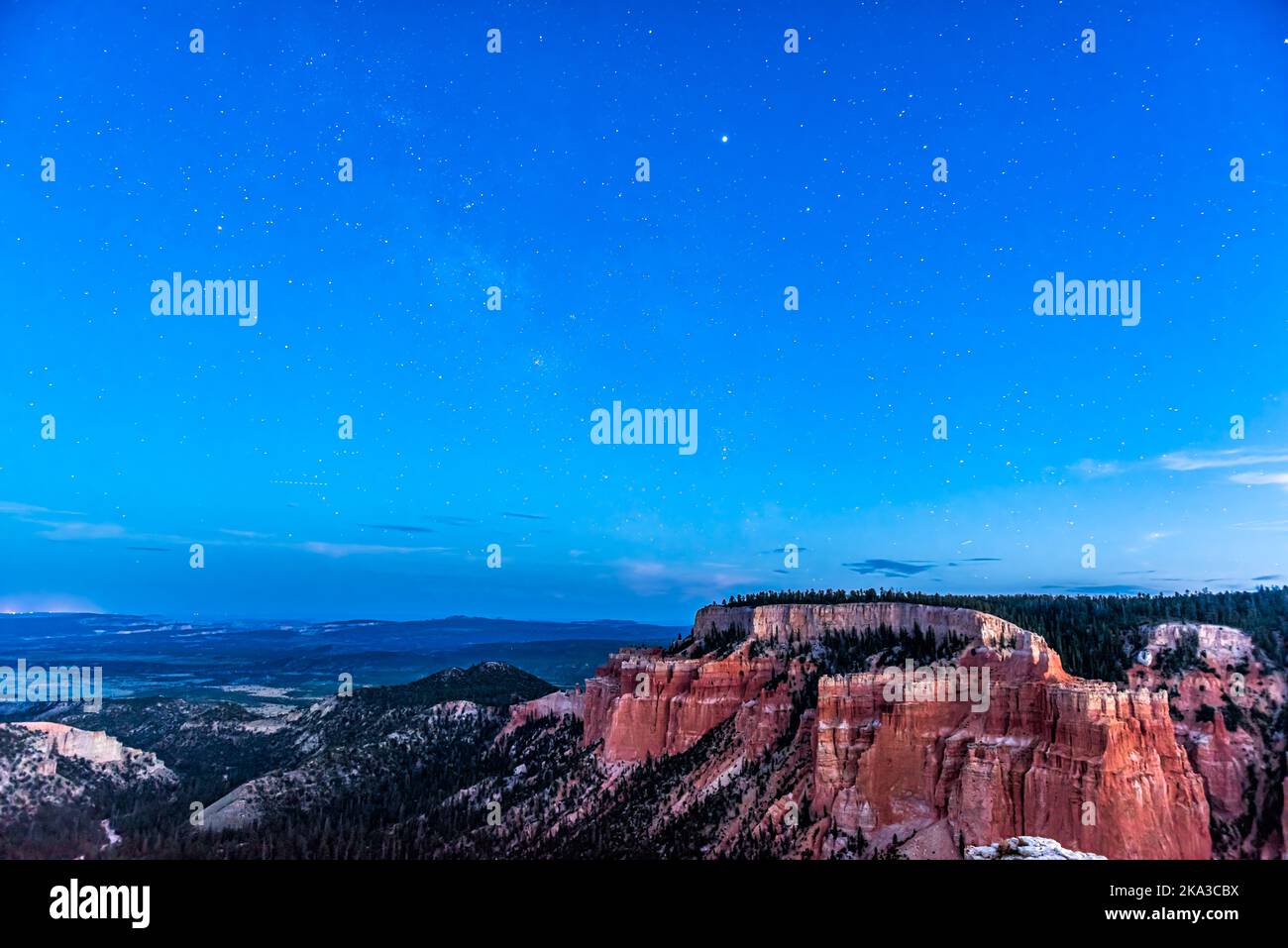 Night sky with stars in milky way in Bryce Canyon National Park in Utah ...