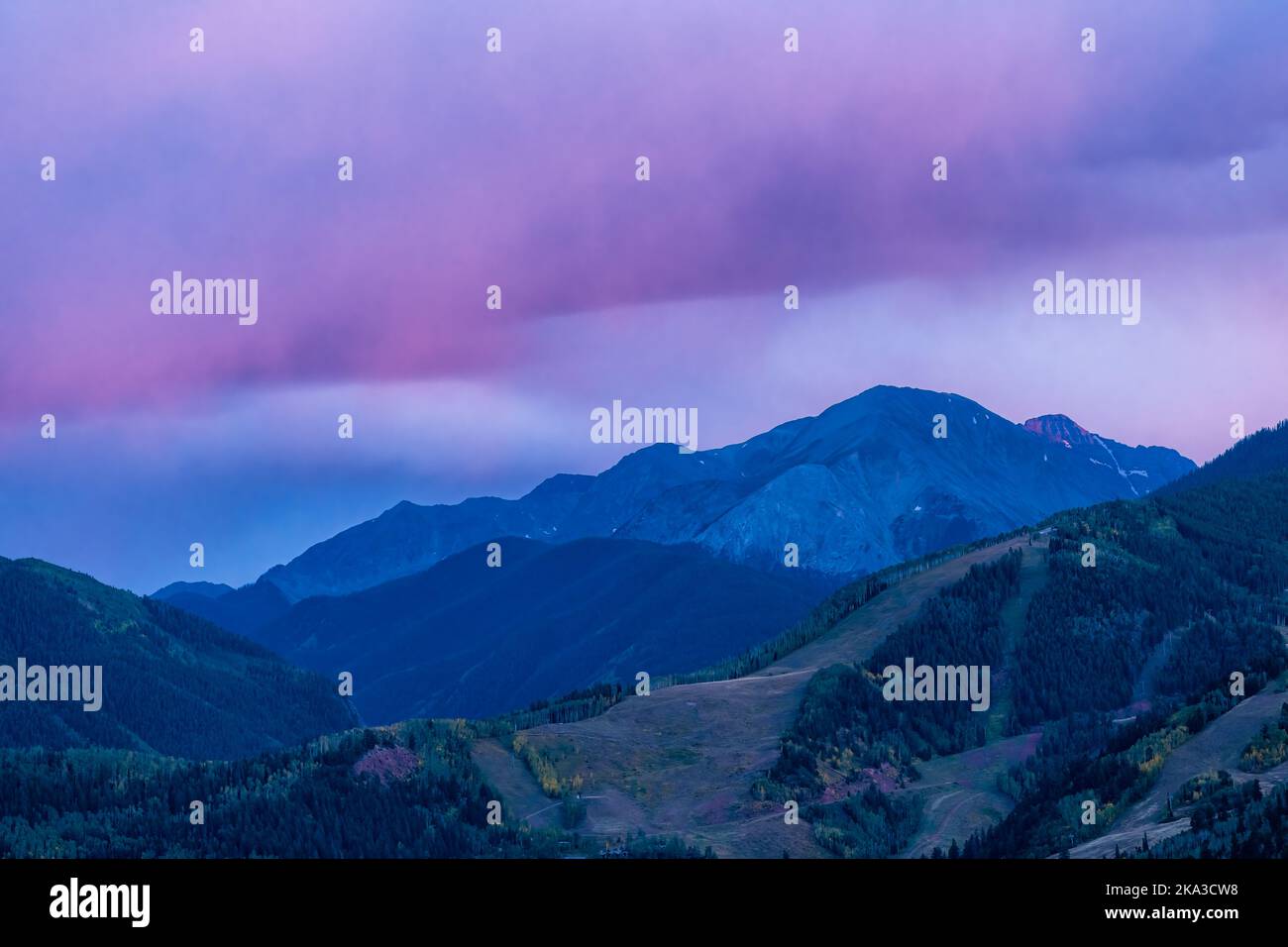 Purple slope hi-res stock photography and images - Alamy