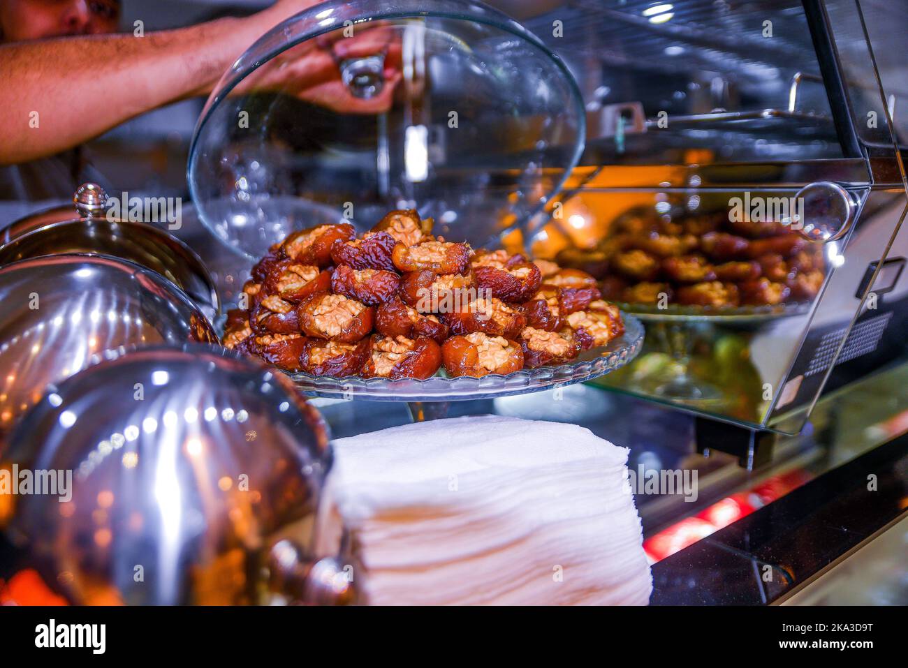 Ramadan fast break middle east hi-res stock photography and images - Alamy