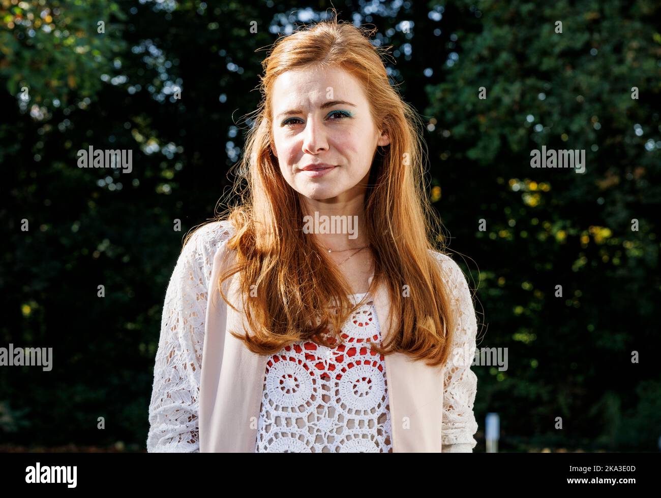 Hamburg, Germany. 10th Oct, 2022. Actress Josefine Preuß is on the set ...