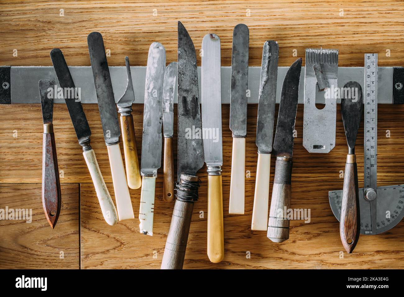 Precise measurement hi-res stock photography and images - Alamy