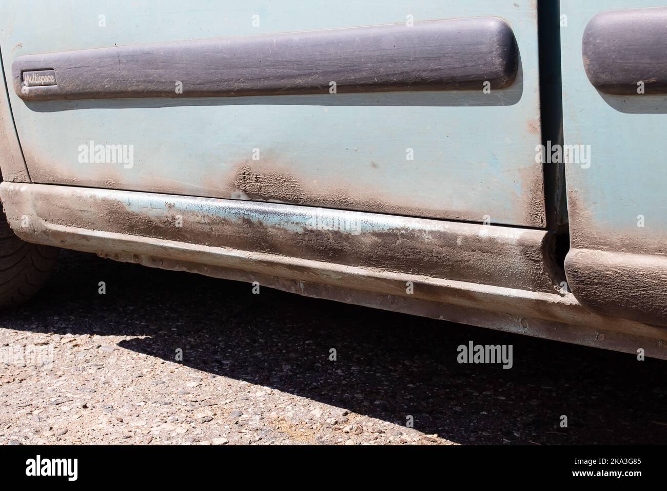 Car threshold hi-res stock photography and images - Alamy