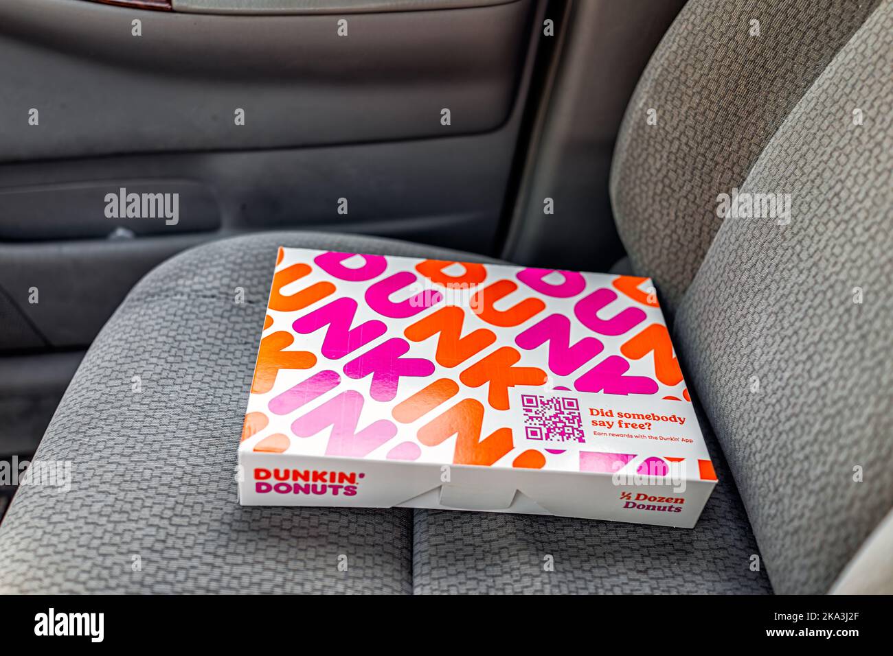 Naples, USA - October 27, 2021: Closeup of half a dozen of Dunkin ...