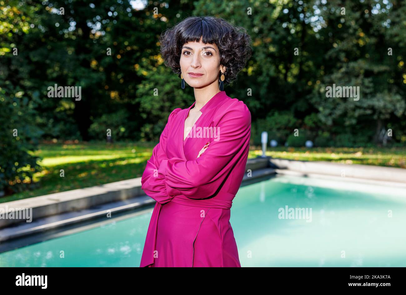 Hamburg, Germany. 10th Oct, 2022. Actress Neda Rahmanian is on the set ...