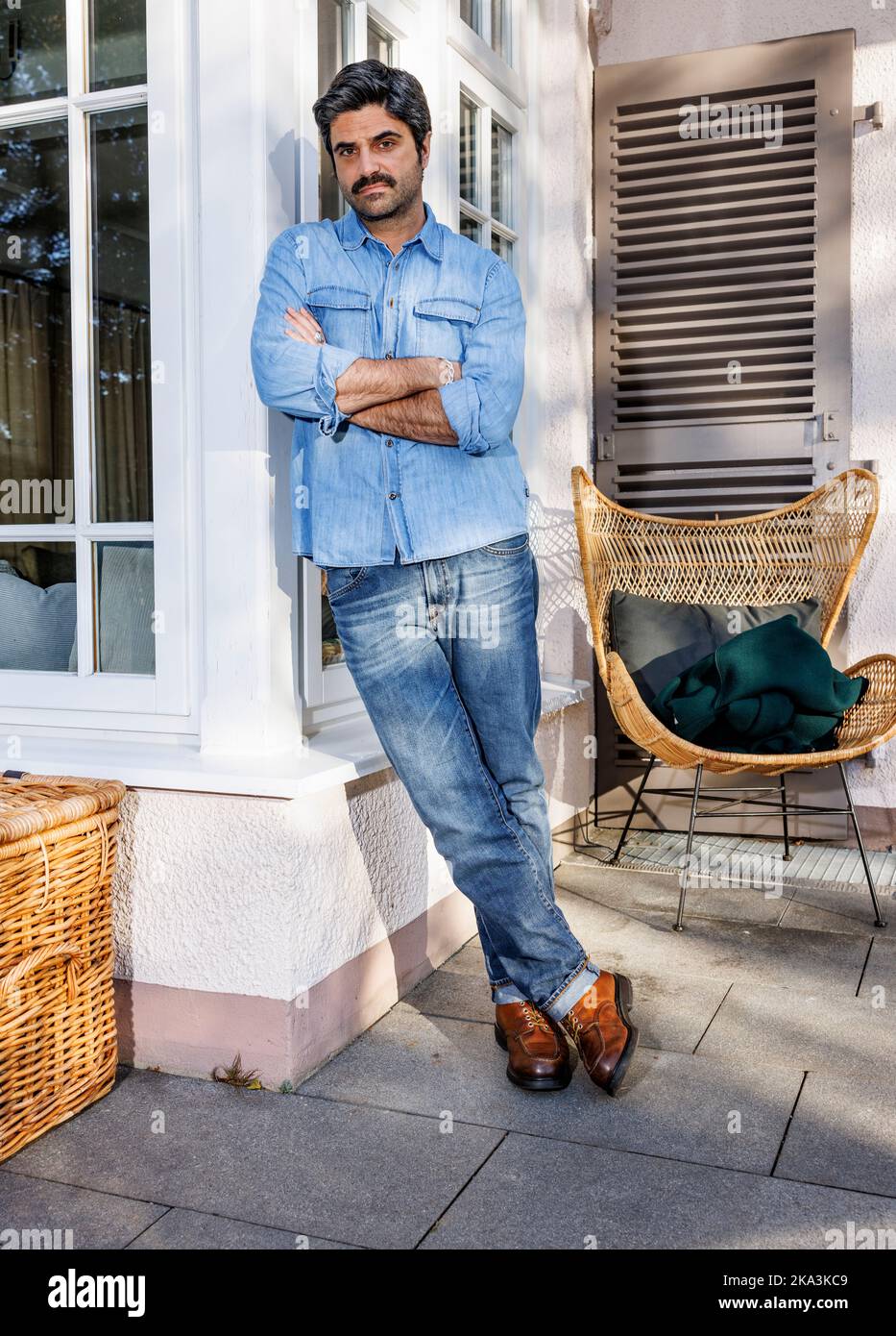 Hamburg, Germany. 10th Oct, 2022. Actor Maximilian Grill is on the set ...