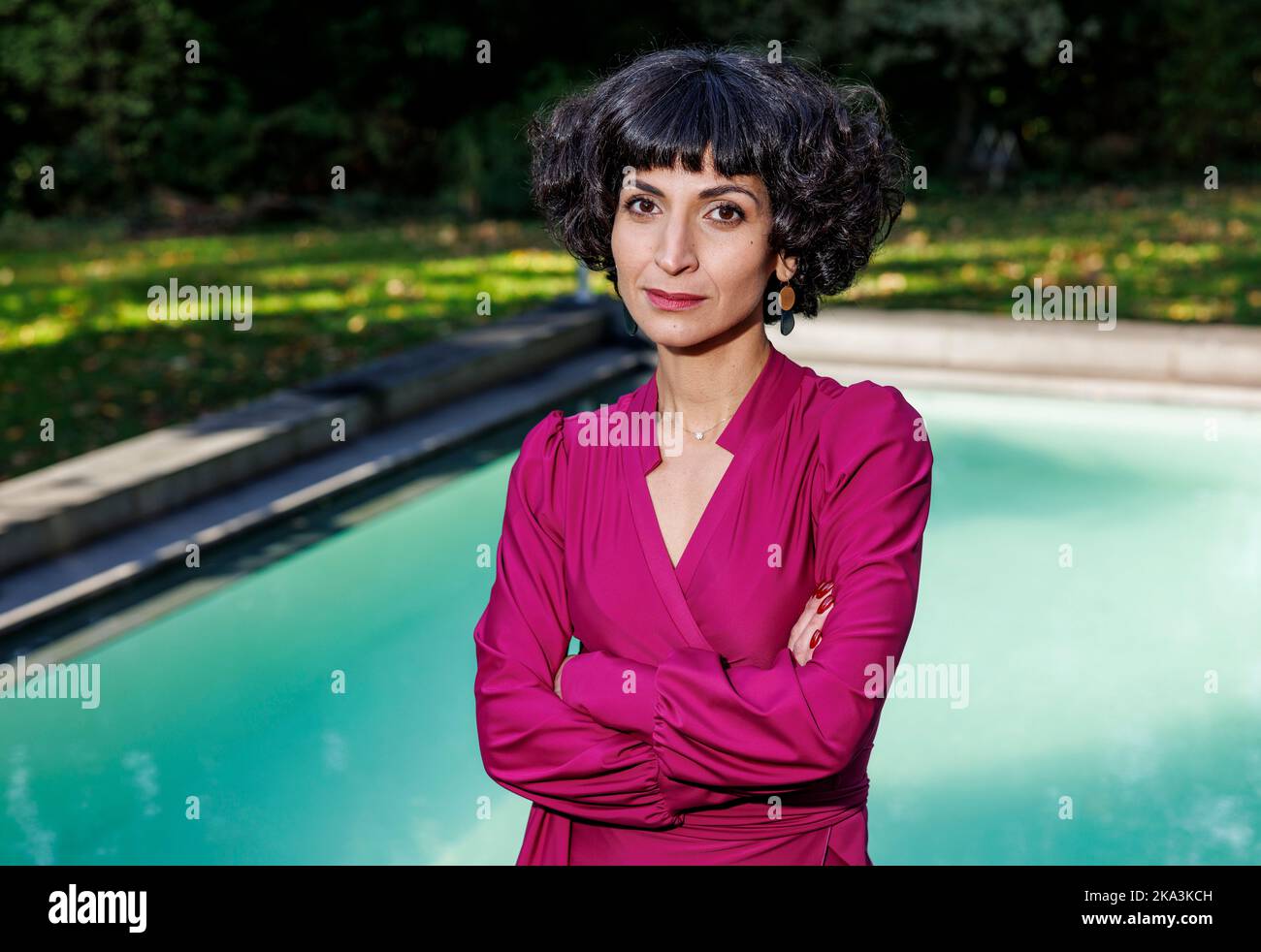 Hamburg, Germany. 10th Oct, 2022. Actress Neda Rahmanian is on the set ...