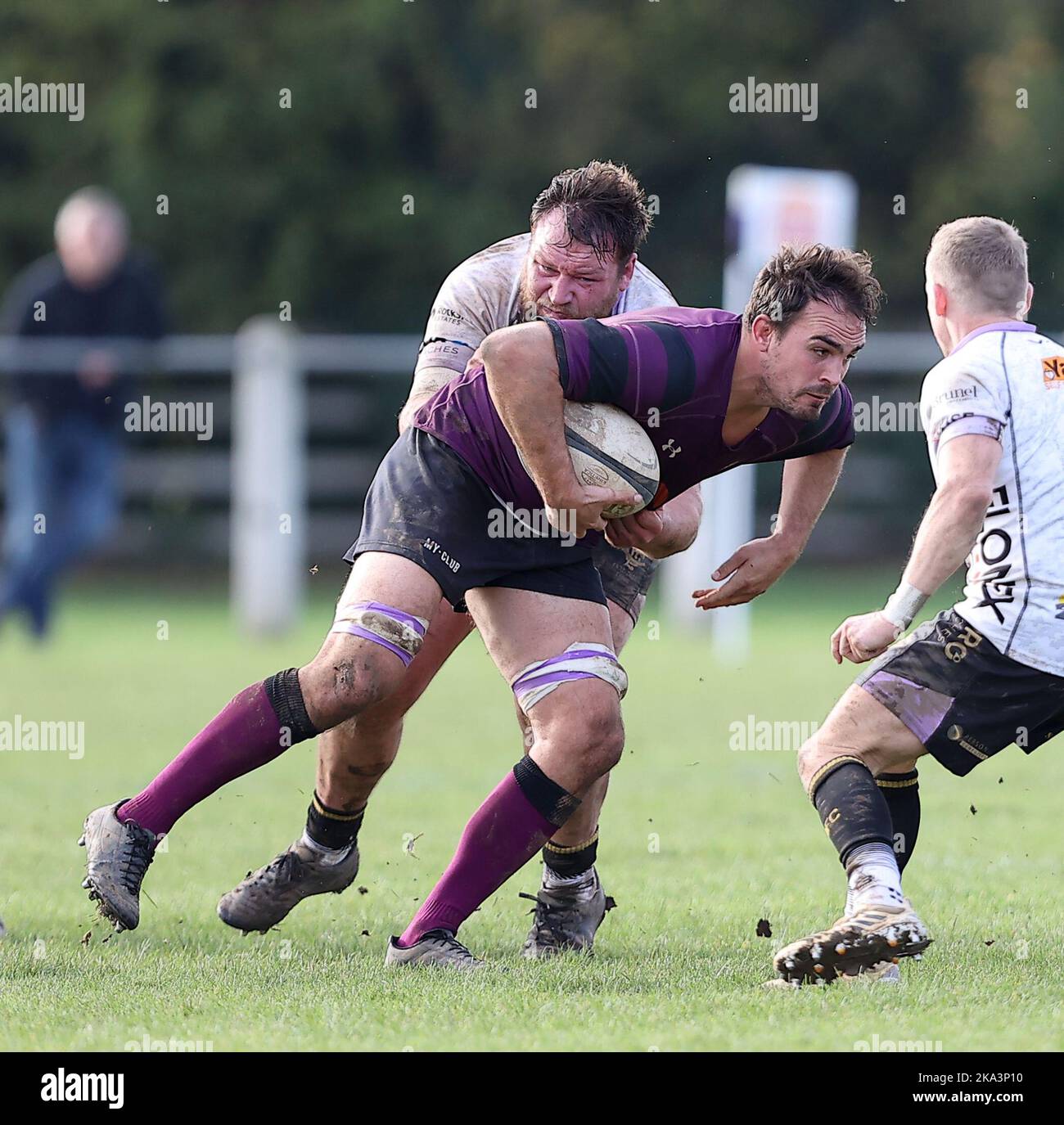 29.10.2022 Leicester, England. Rugby Union. Nick Cairns in action for ...