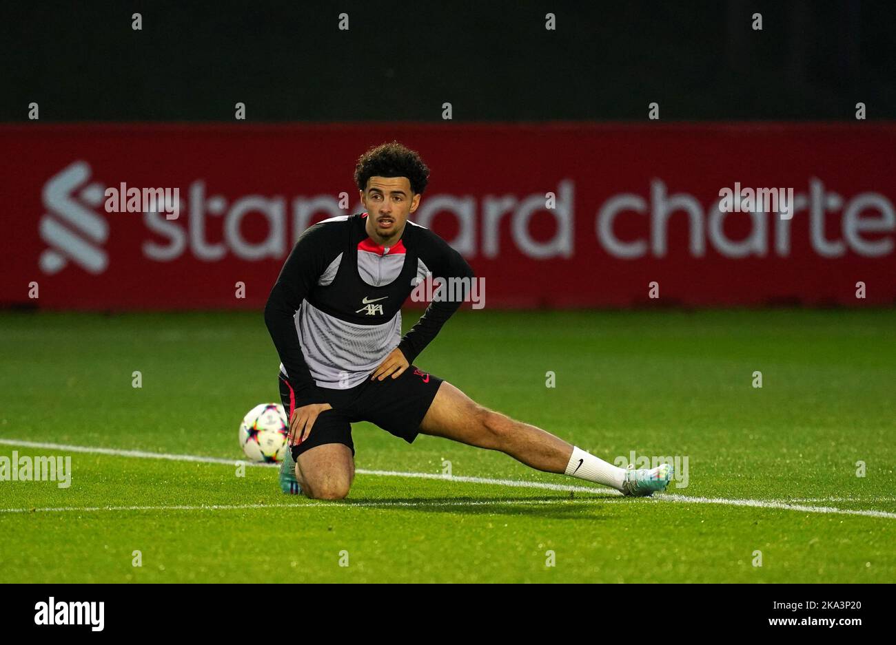 Curtis jones liverpool 2022 october hi-res stock photography and images ...