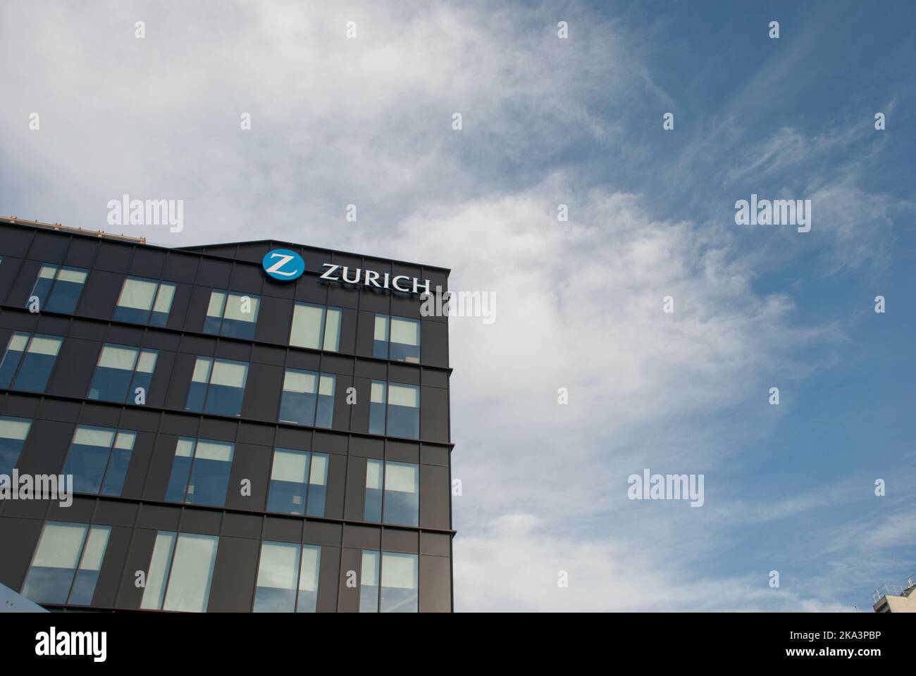 Zurich UK's new Swindon Town Centre office, Unity Place, at ...