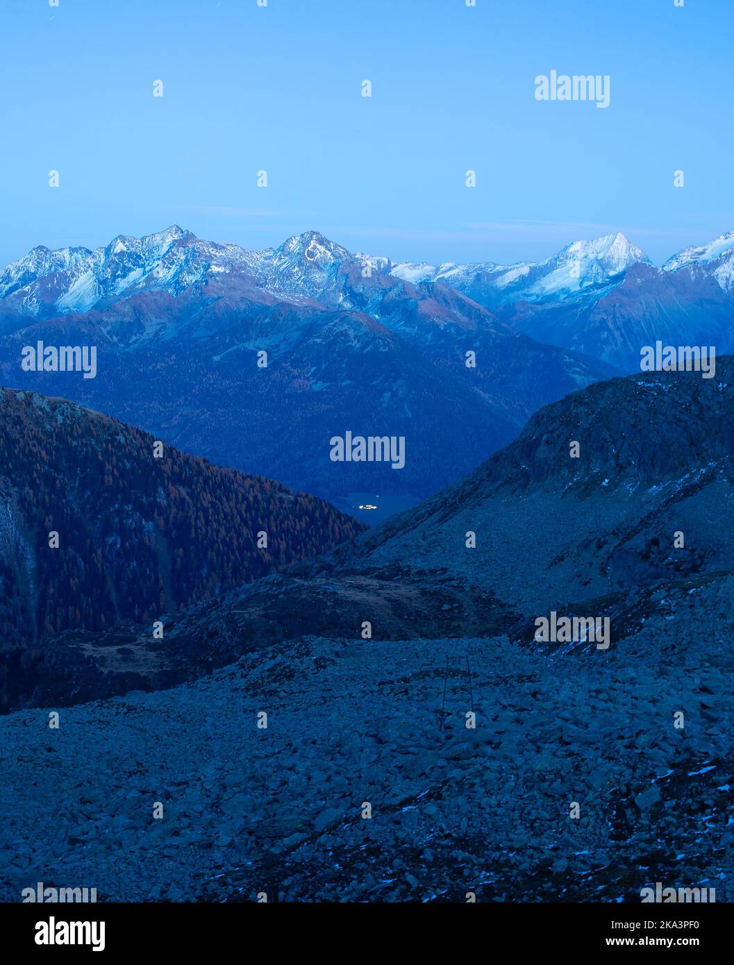 Peaks texture hi-res stock photography and images - Alamy