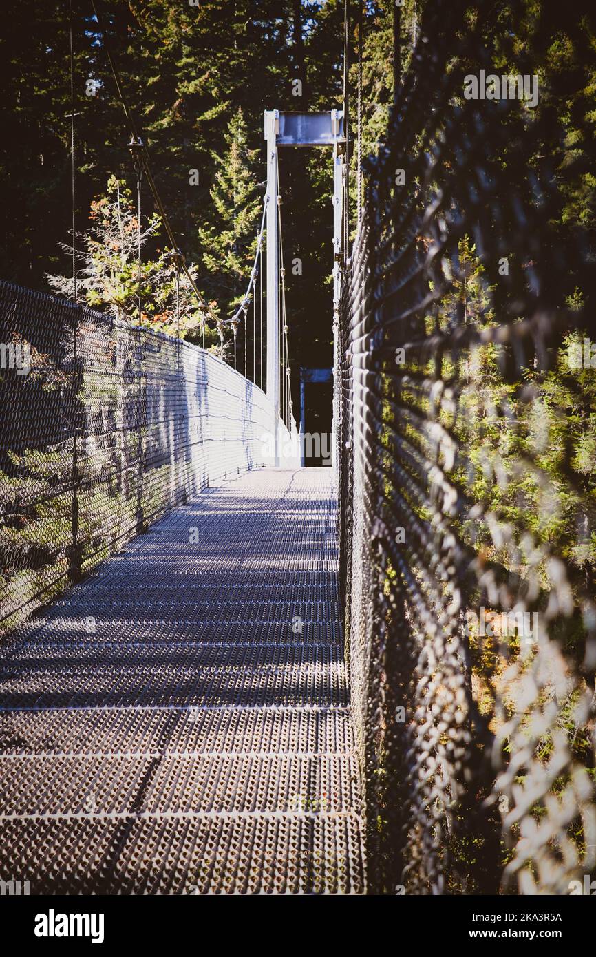 Top bridge regional park hi-res stock photography and images - Alamy