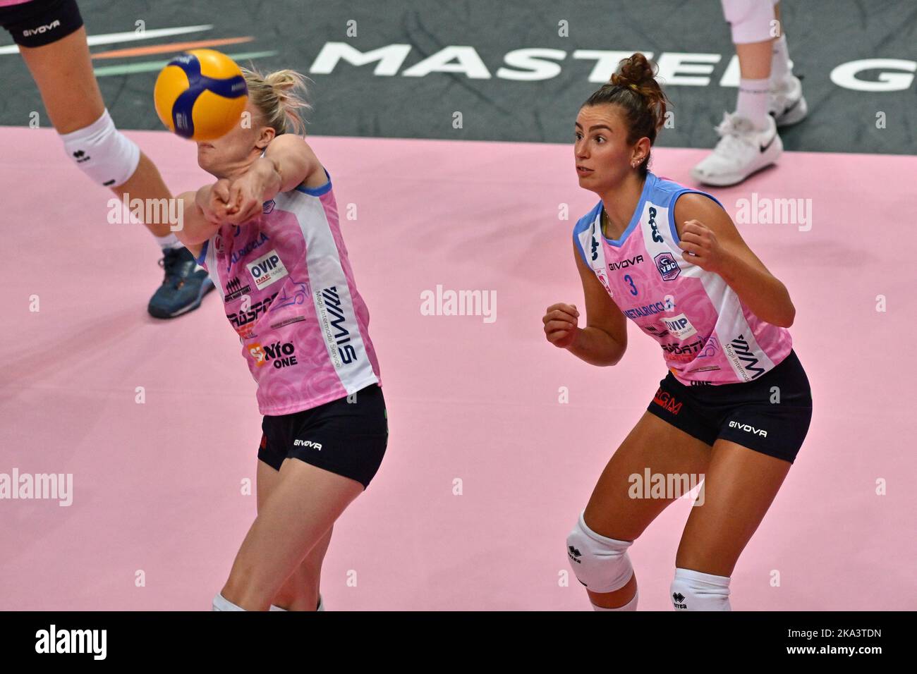 Pala Ubi Banca, Cuneo, Italy, October 30, 2022, Alexandra Frantti and ...