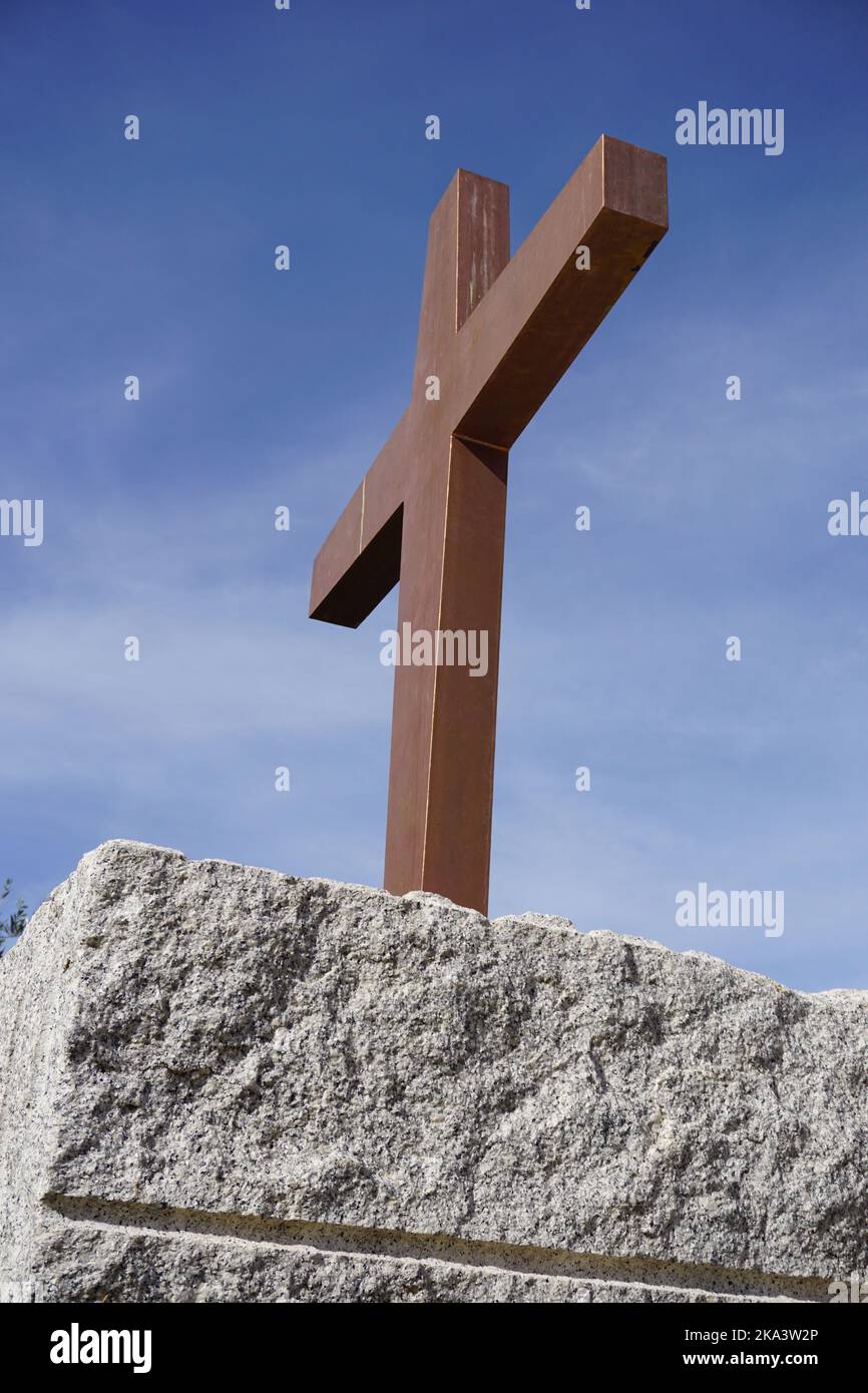 Cross cult hi-res stock photography and images - Alamy