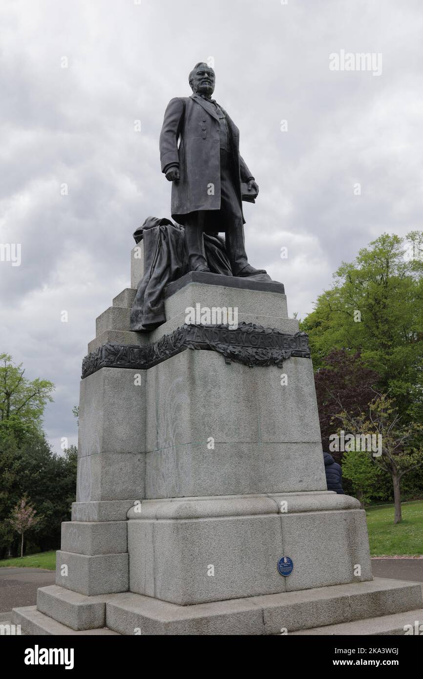 A vertical shot of Andrew Carnegie's statue Stock Photo - Alamy