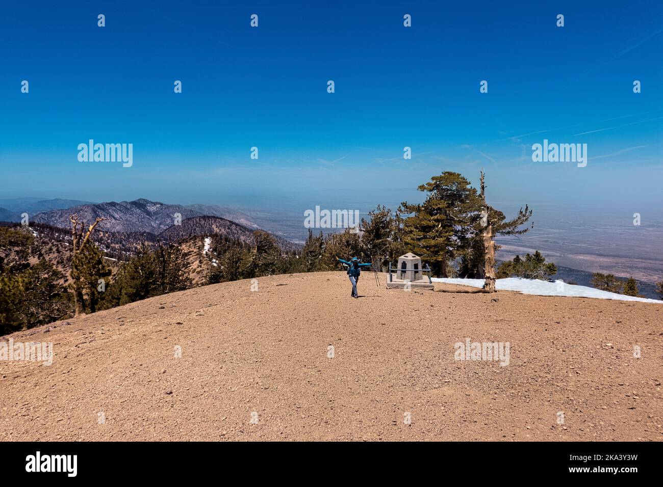 On the summit of Mount Baden-Powell, Pacific Crest Trail, Wrightwood ...