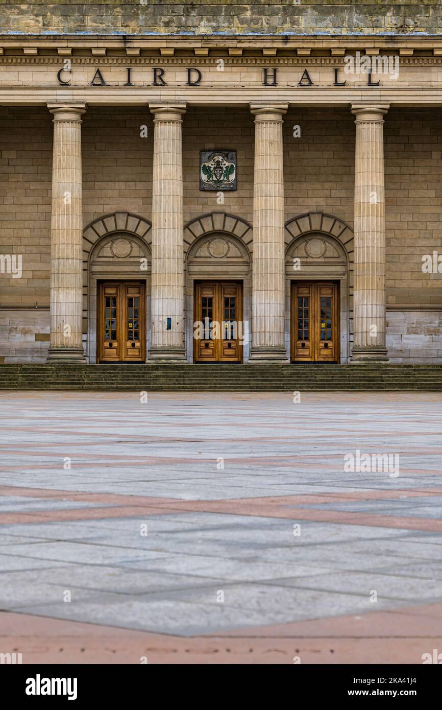 Grand pillars and doors of Caird Hall concert venue in City Square ...