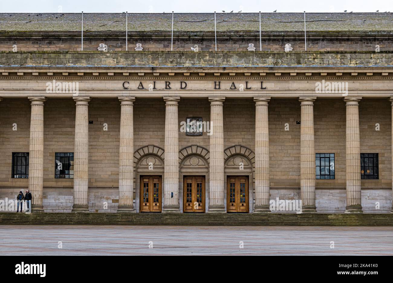 Grand pillars and doors of Caird Hall concert venue in City Square ...