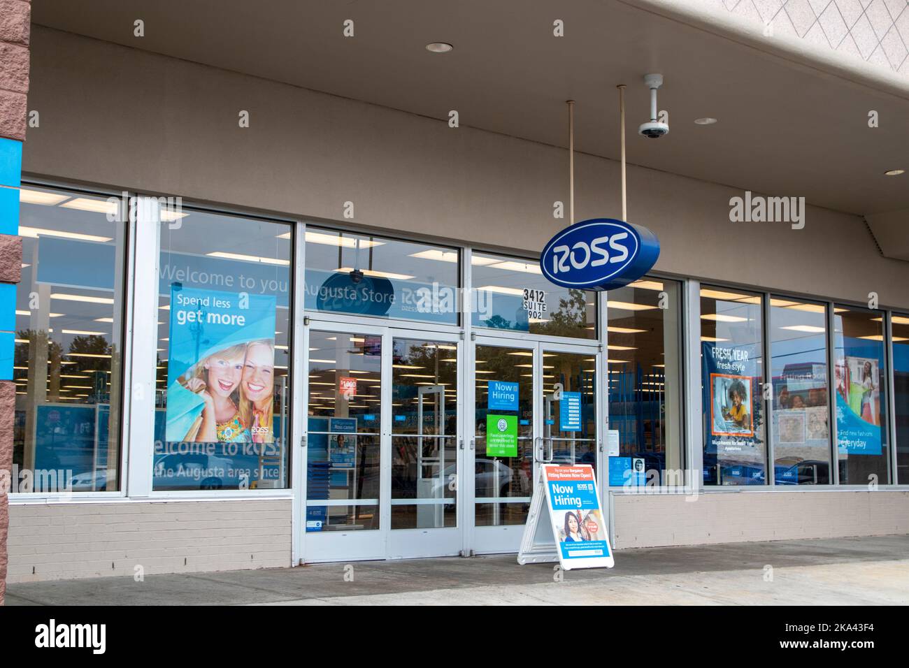 Ross department store hi-res stock photography and images - Alamy