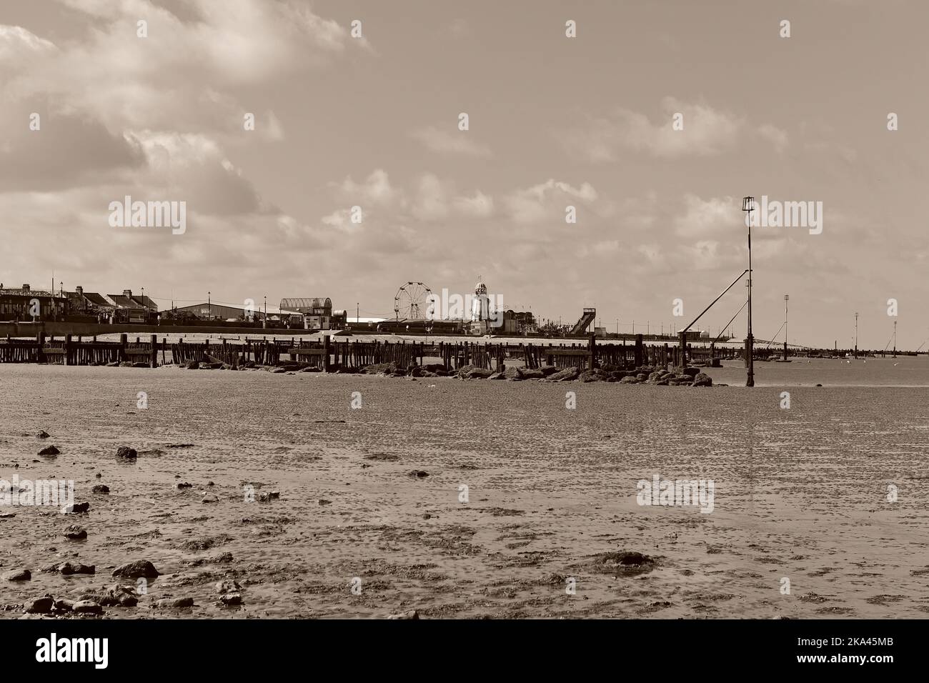 Hunstanton in mono hi-res stock photography and images - Alamy