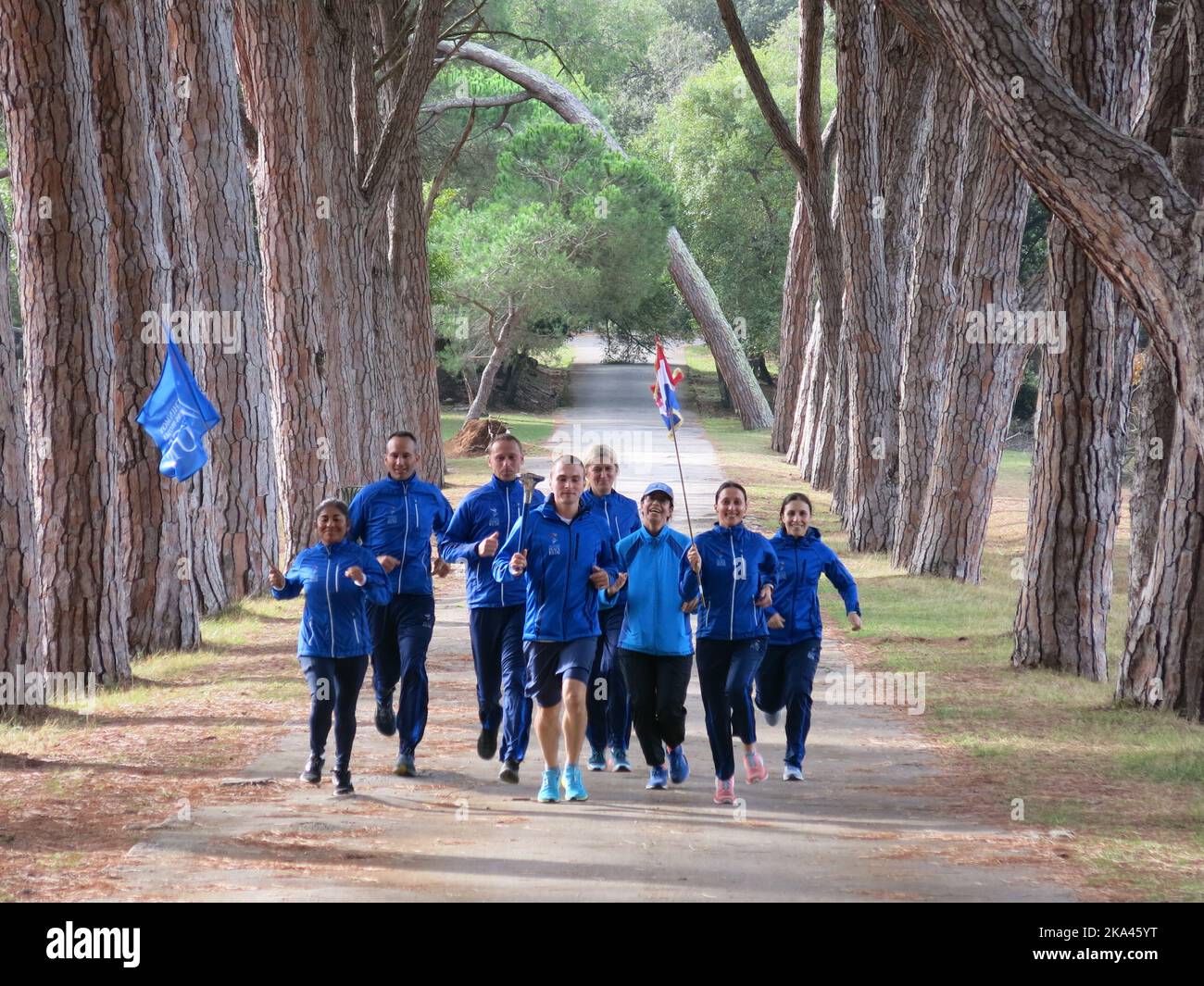 The world's largest peace torch relay, The Sri Chinmoy Oneness-Home ...