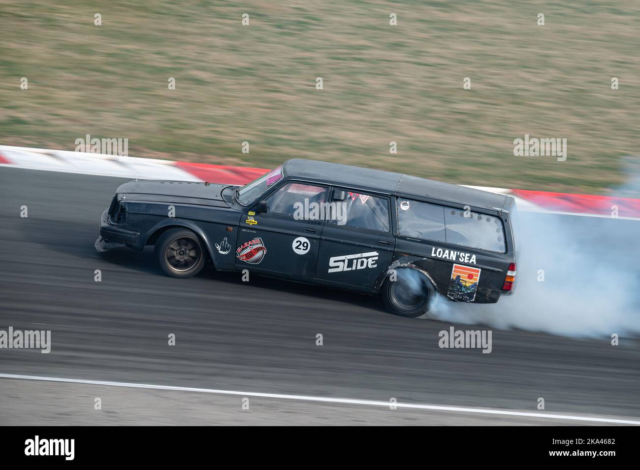240 volvo estate hi-res stock photography and images - Alamy