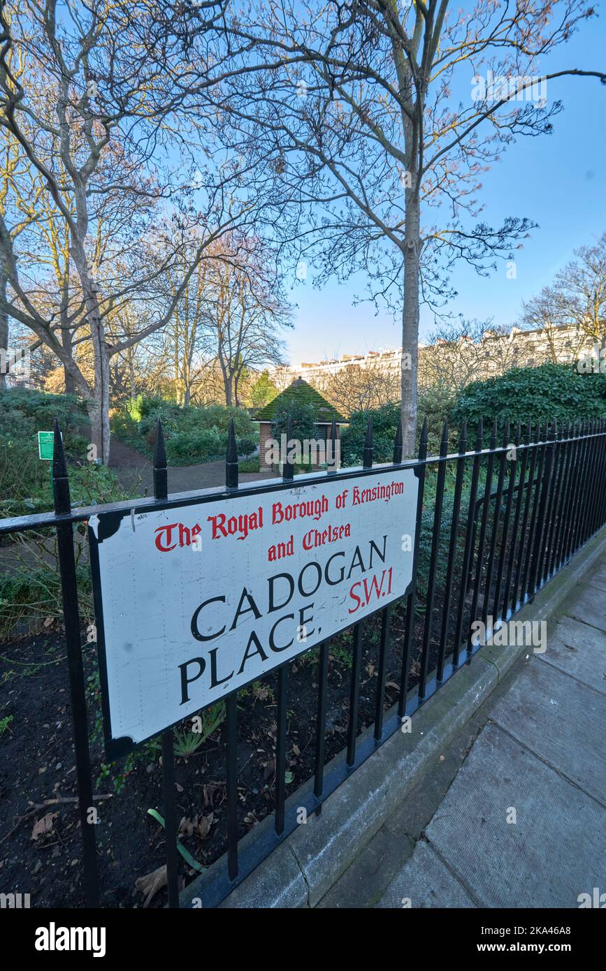 Cadogan place hi-res stock photography and images - Alamy