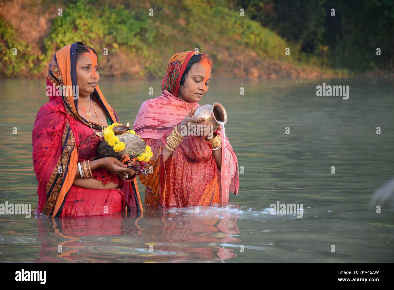 India, 31/10/2022, Chhath puja is dedicated to the sun god Surya. The ...