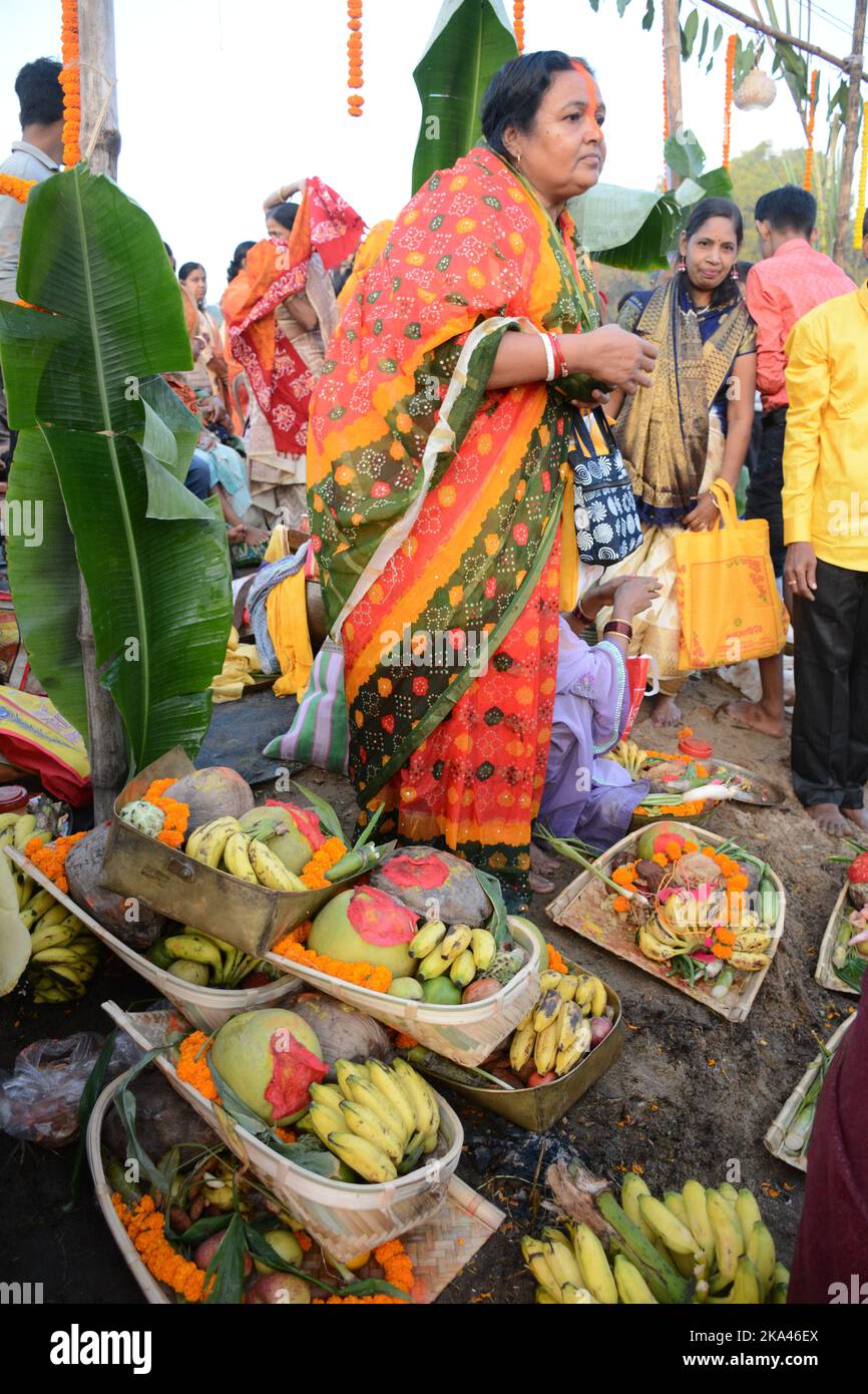 India, 31/10/2022, Chhath puja is dedicated to the sun god Surya. The ...