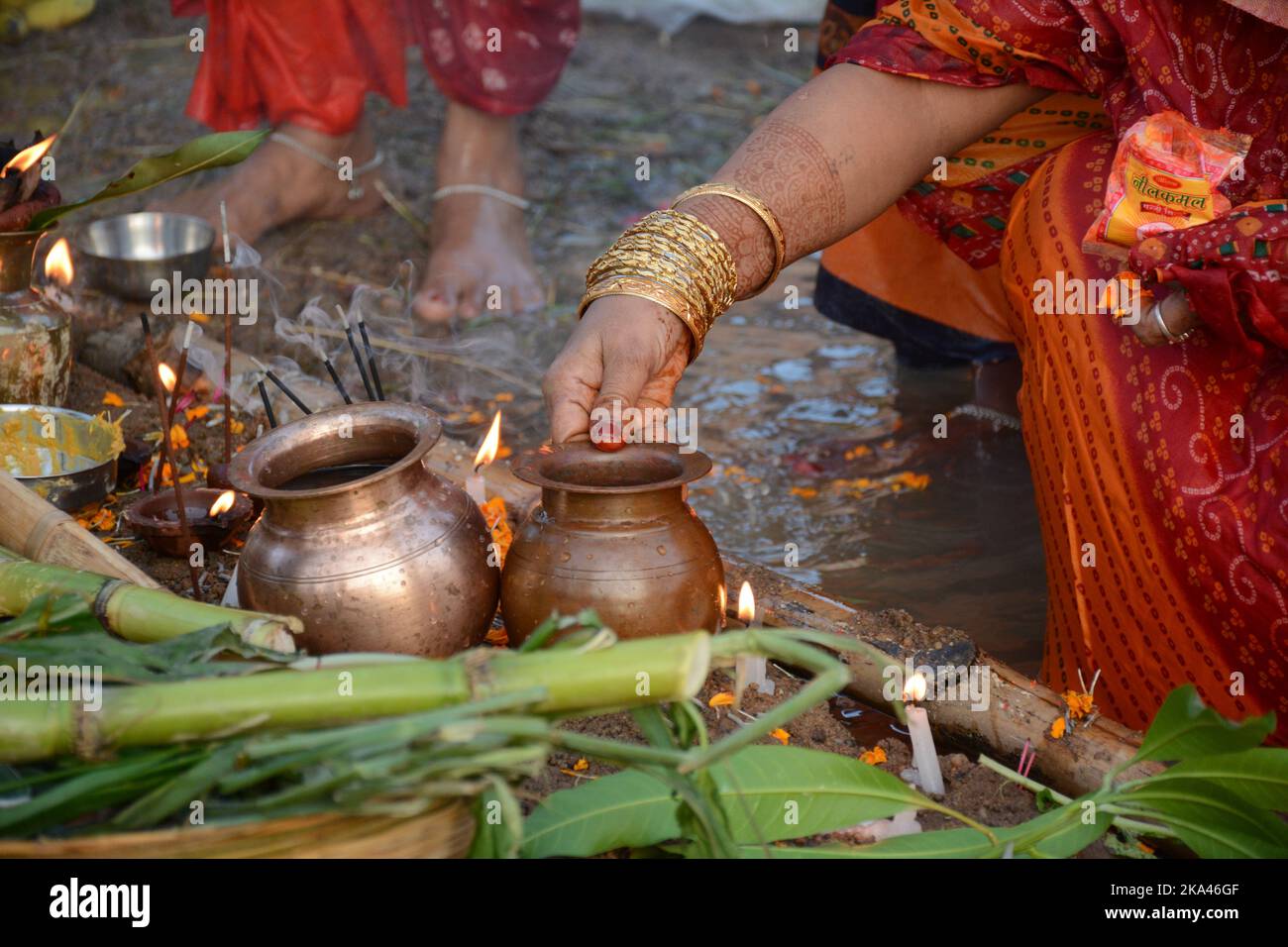 India, 31/10/2022, Chhath puja is dedicated to the sun god Surya. The ...