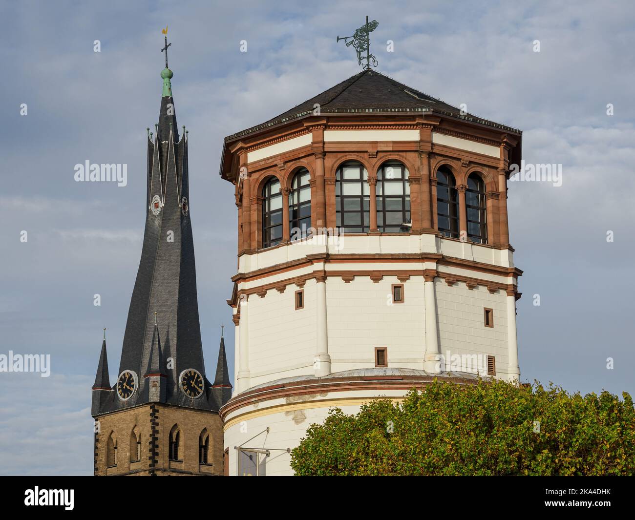 the city of Dusseldorf at the river rhine Stock Photo - Alamy