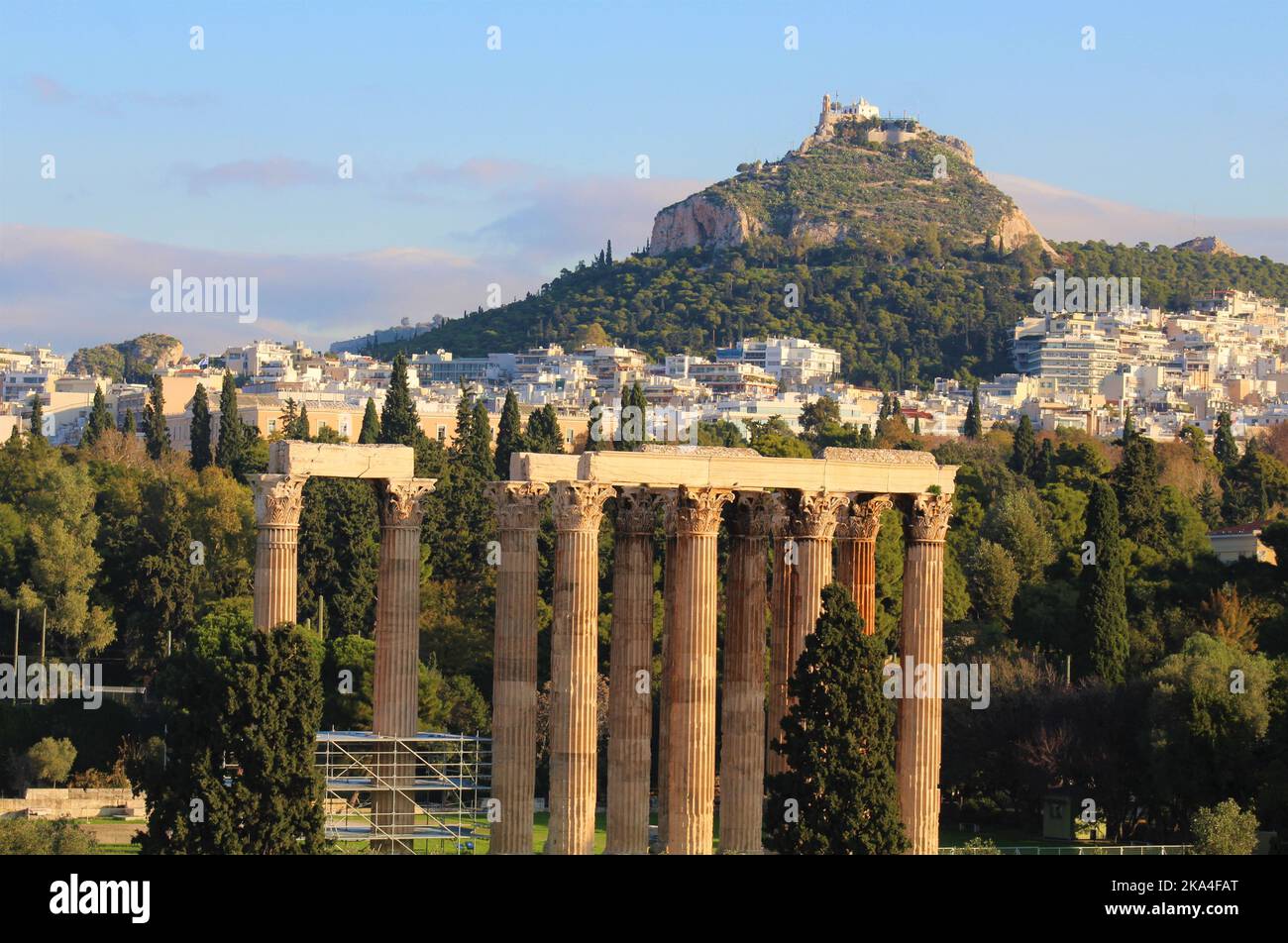 An aerial view of columns in an ancient city Stock Photo - Alamy