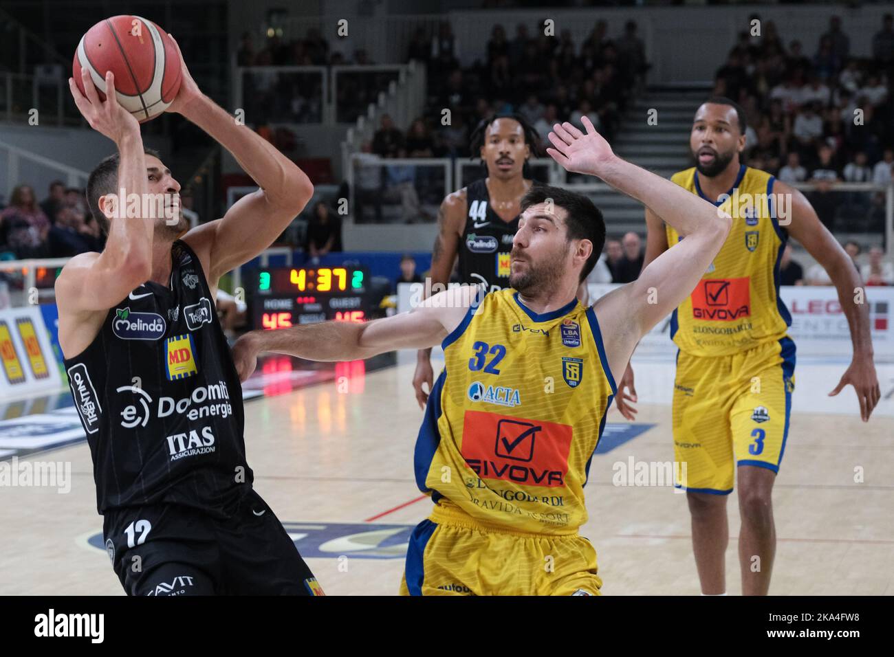 Basket seria a1 hi-res stock photography and images - Alamy