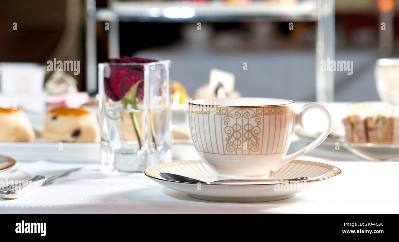 Afternoon class hi-res stock photography and images - Alamy