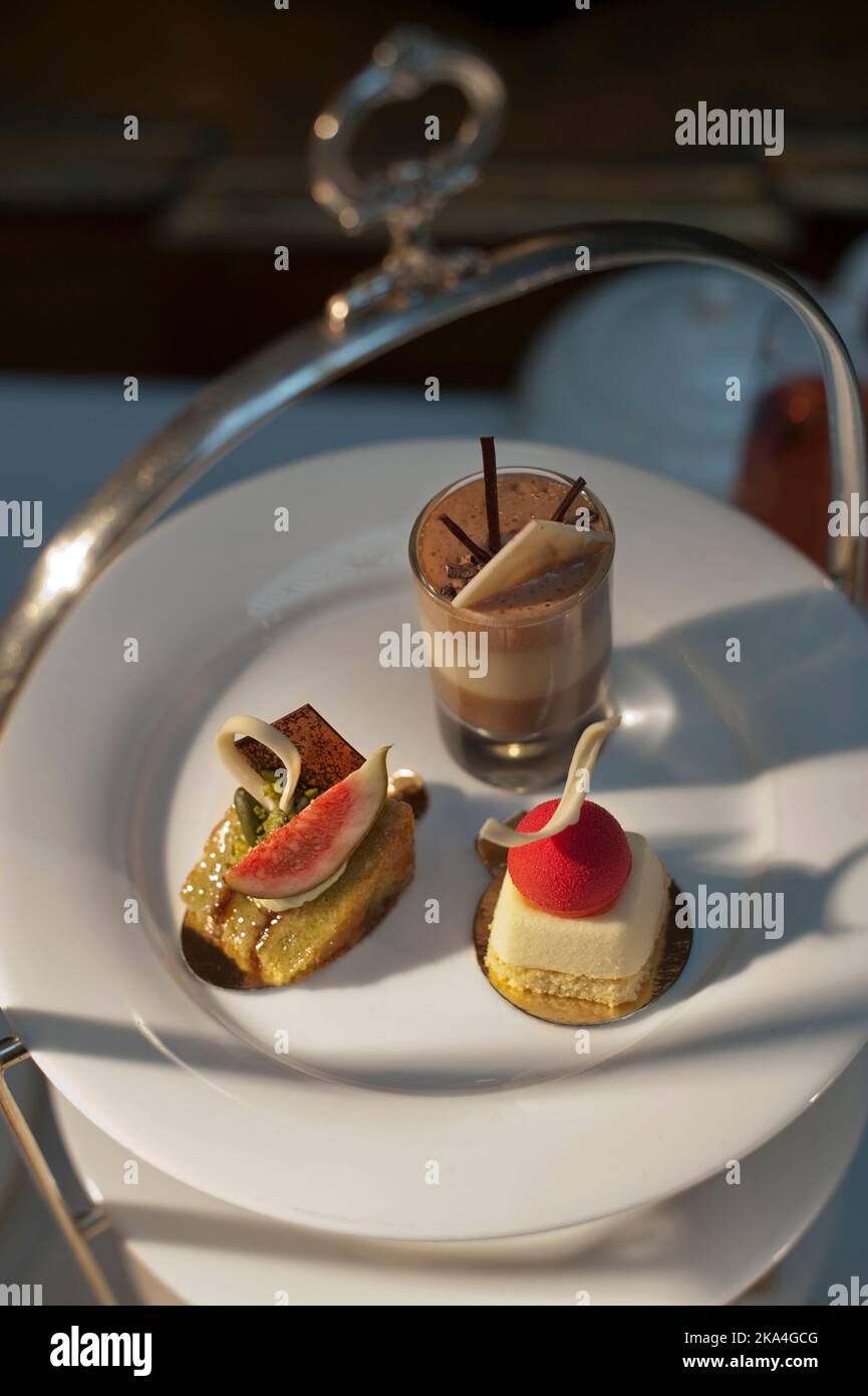 Afternoon tea menu hi-res stock photography and images - Alamy