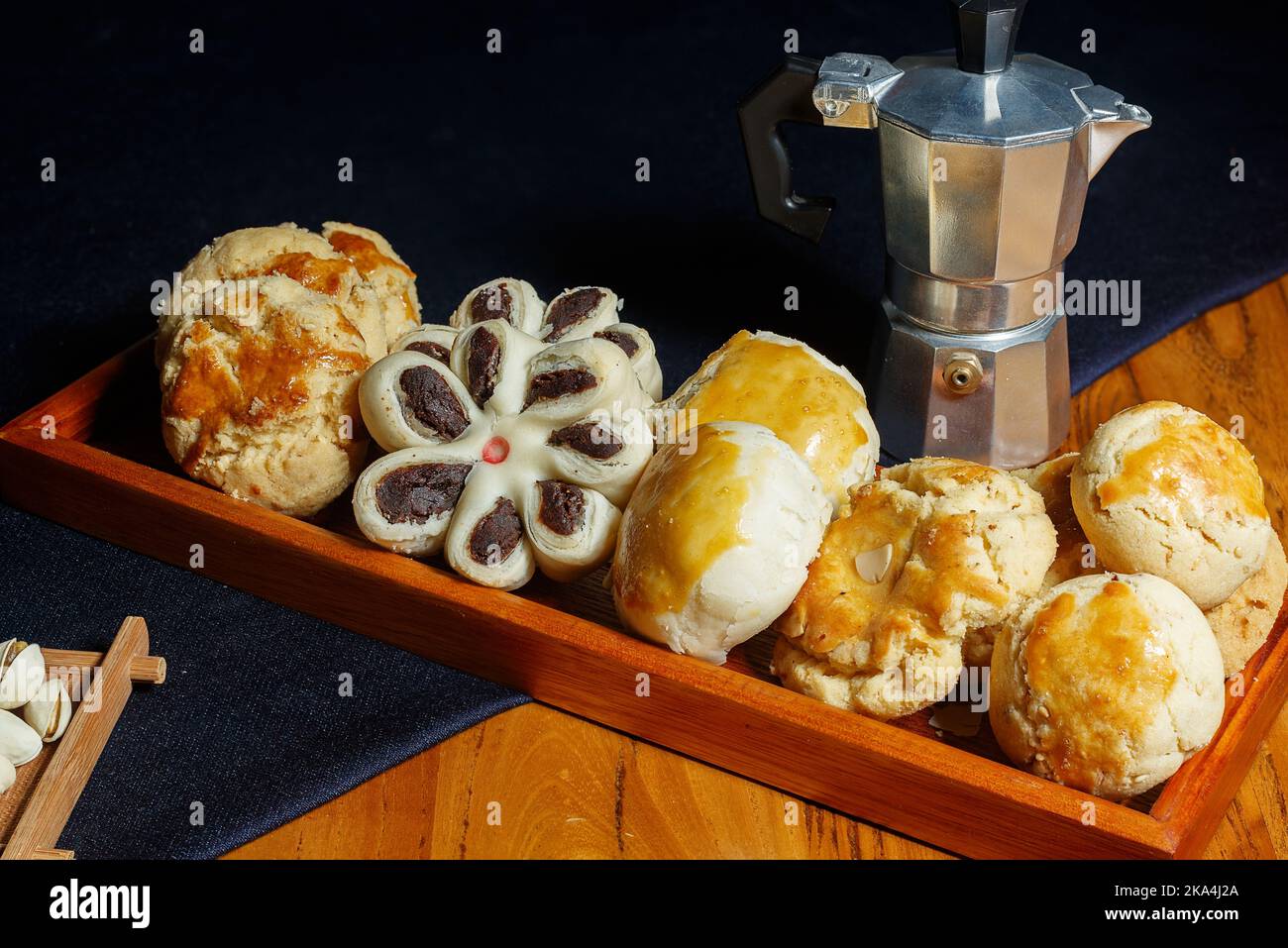 Moka pot tray hi-res stock photography and images - Alamy