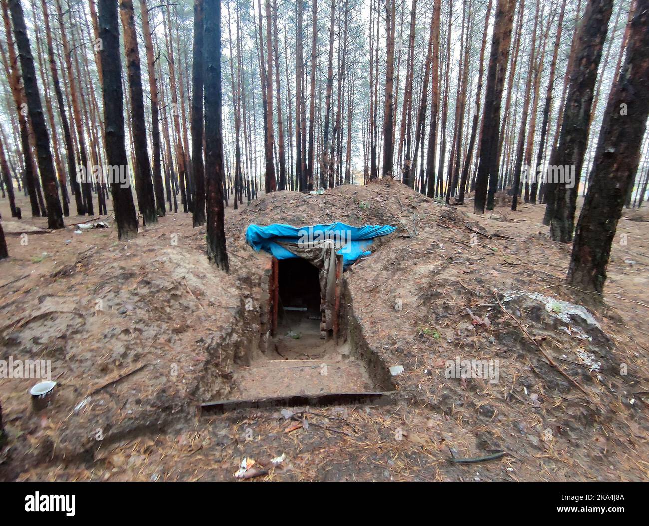 Non Exclusive: KHARKIV REGION, UKRAINE - OCTOBER 26, 2022 - A dugout is ...