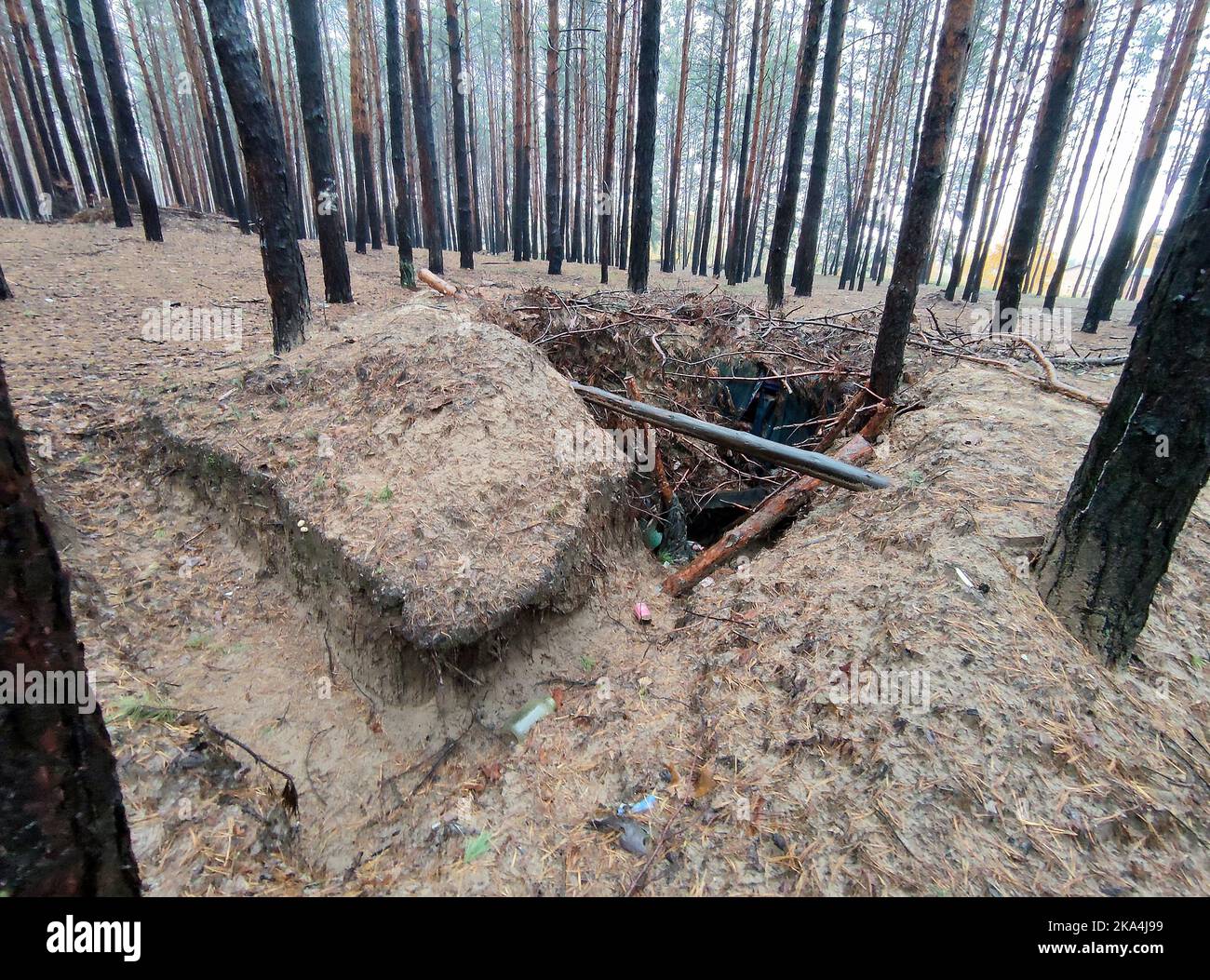 Non Exclusive: KHARKIV REGION, UKRAINE - OCTOBER 26, 2022 - A dugout is ...