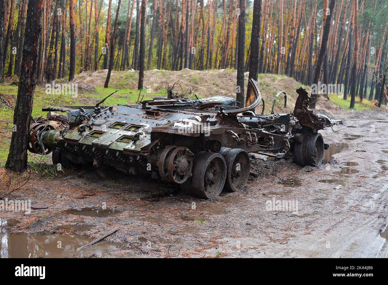 Non Exclusive: KHARKIV REGION, UKRAINE - OCTOBER 26, 2022 - A destroyed ...