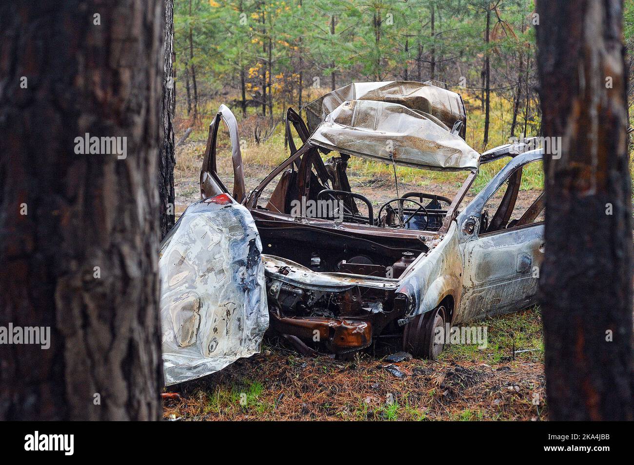 Non Exclusive: KHARKIV REGION, UKRAINE - OCTOBER 26, 2022 - A burnt-out ...