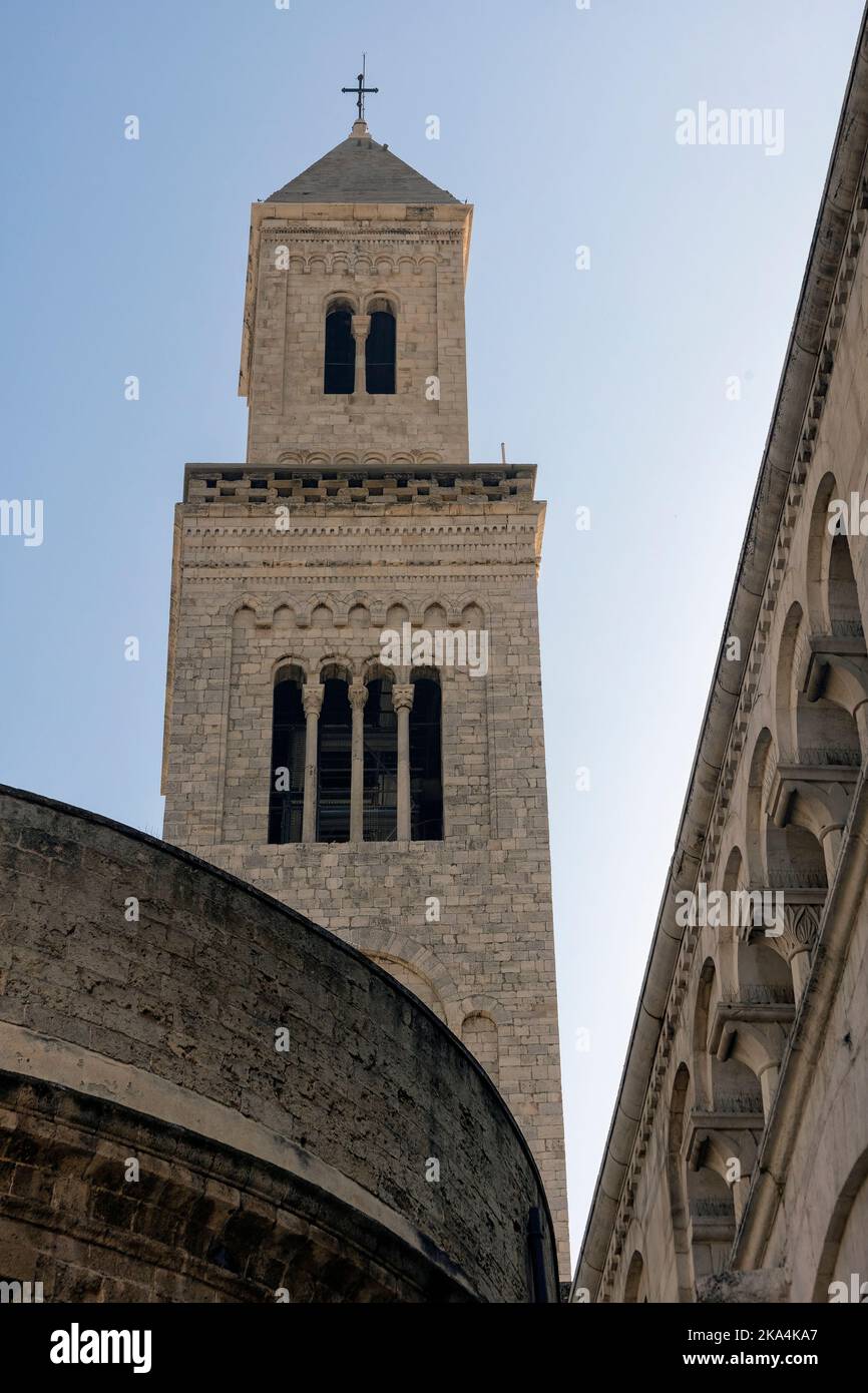 Cattedrale di san sabino bari hi-res stock photography and images - Alamy