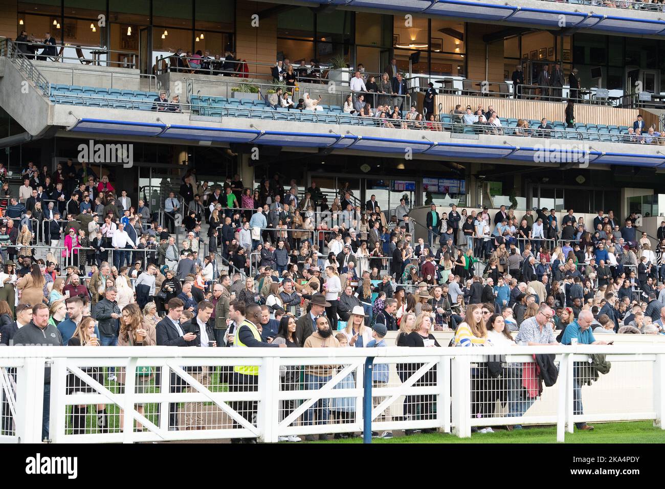 Ascot, Berkshire, UK. 29th October, 2022. Racegoers enjoying their day ...