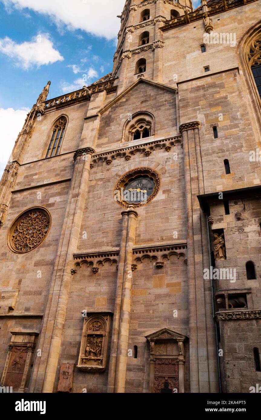 Viennese romanesque architecture hi-res stock photography and images ...