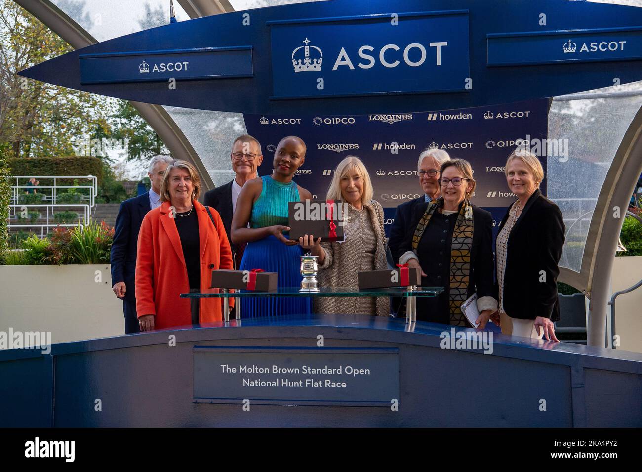 Fire flyer ascot hi-res stock photography and images - Alamy