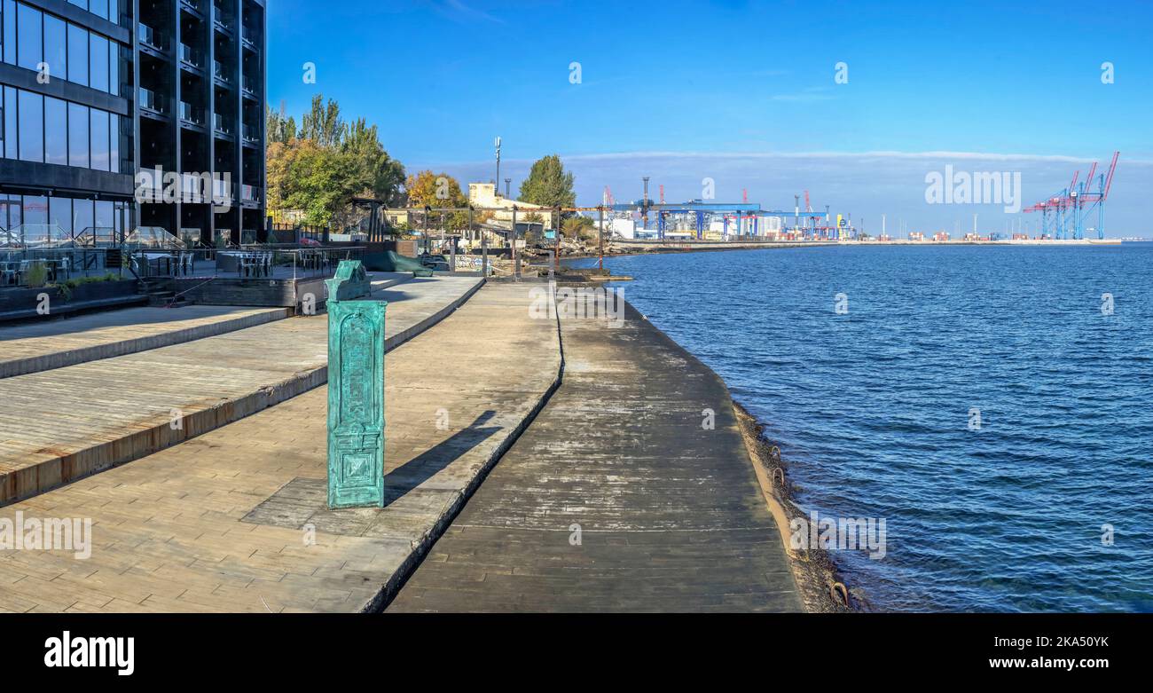 Embankment of Lanzheron beach in Odessa, Ukraine Stock Photo - Alamy