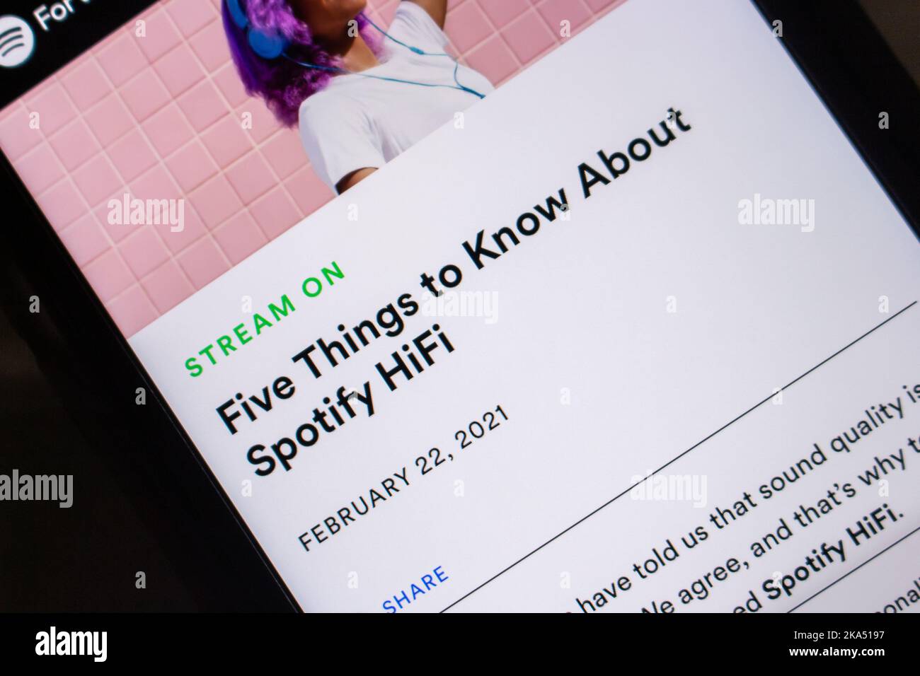 Spotify hifi hi-res stock photography and images - Alamy